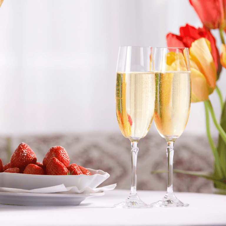 How To Create A Romantic Spa Date Night At Home - Bold & Bubbly