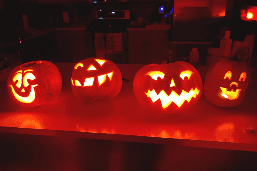 The Ultimate Pumpkin Carving Date Night - Bold & Bubbly