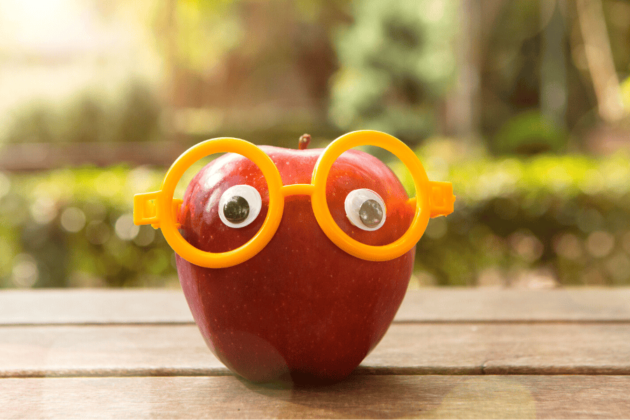 Apple Puns That Will Make You Laugh To The Core - Bold & Bubbly